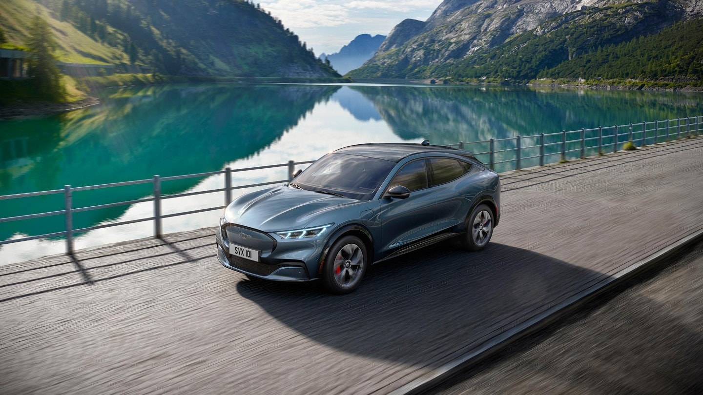 Nouvelle Ford Mustang Mach-E - Le SUV 100% électrique | Ford BE